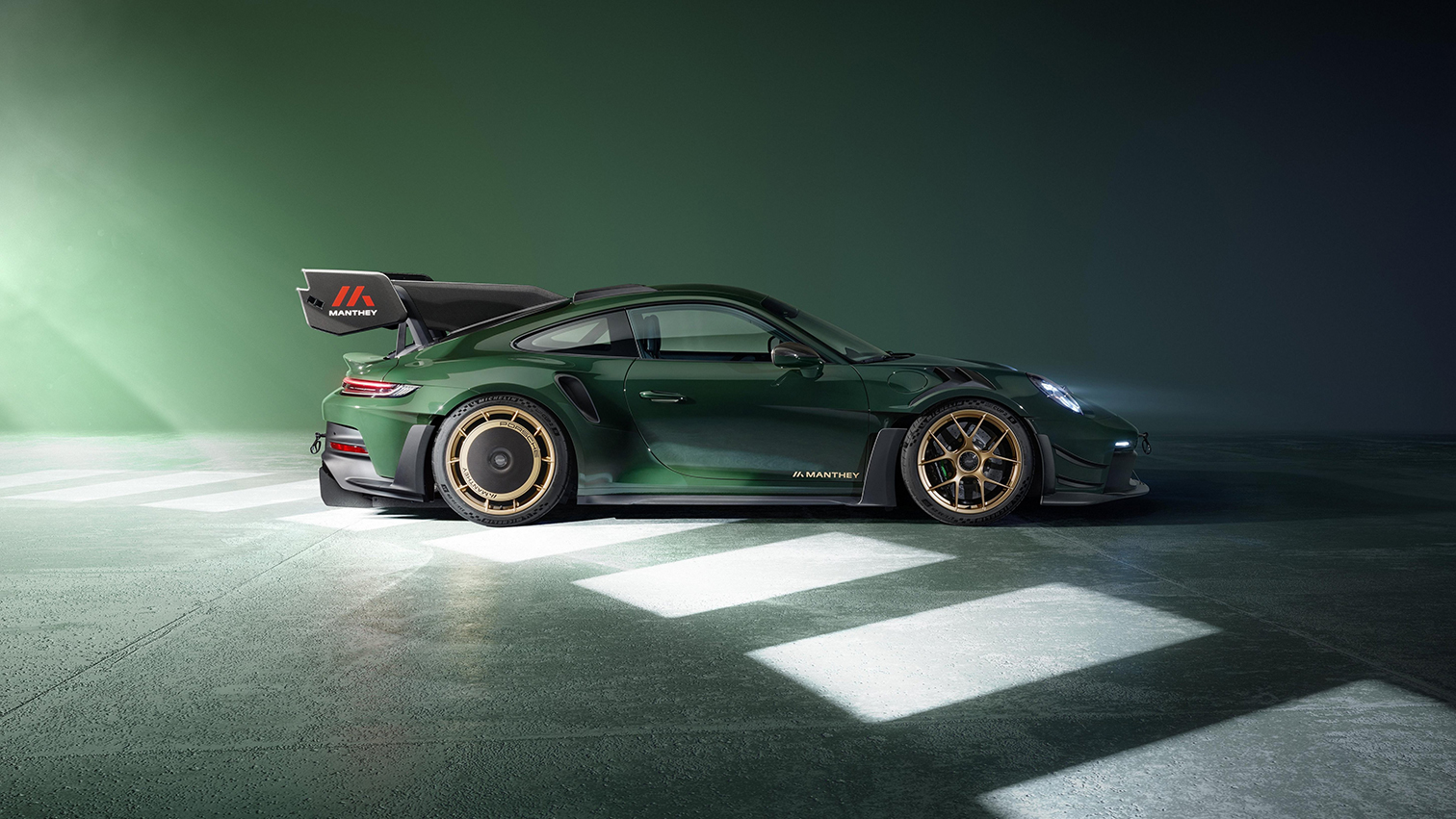 Motorsport Technology for Porsche GT3 RS Maximum Performance on the ...